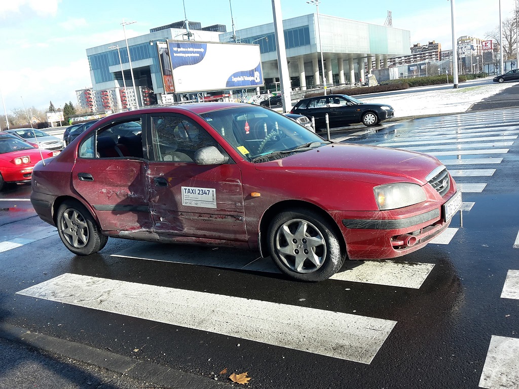 FOTO Ova 268-ica nije stigla do Velike Gorice - Kronike Velike Gorice