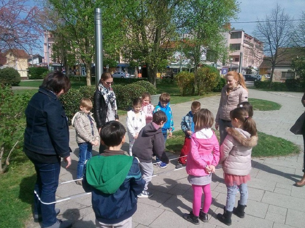 FOTO VIJEST Djeca obilježila Međunarodni dan dječje knjige i zaigrala ...