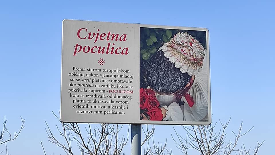 Turopoljska poculica krasi ulaz u naš grad