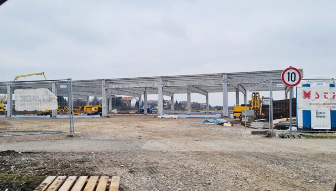 FOTO Radovi u punom jeku: Gradi se nova, velika Müller trgovina